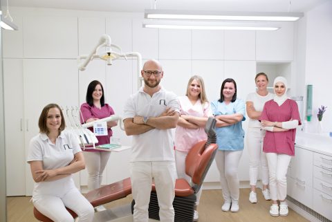 Wer - Dr. Robert Lehner und sein Team